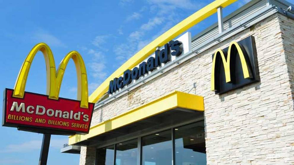 McDonald's reports higher Q4 profits - CNA McDonald's reports higher Q4 profits - CNA
